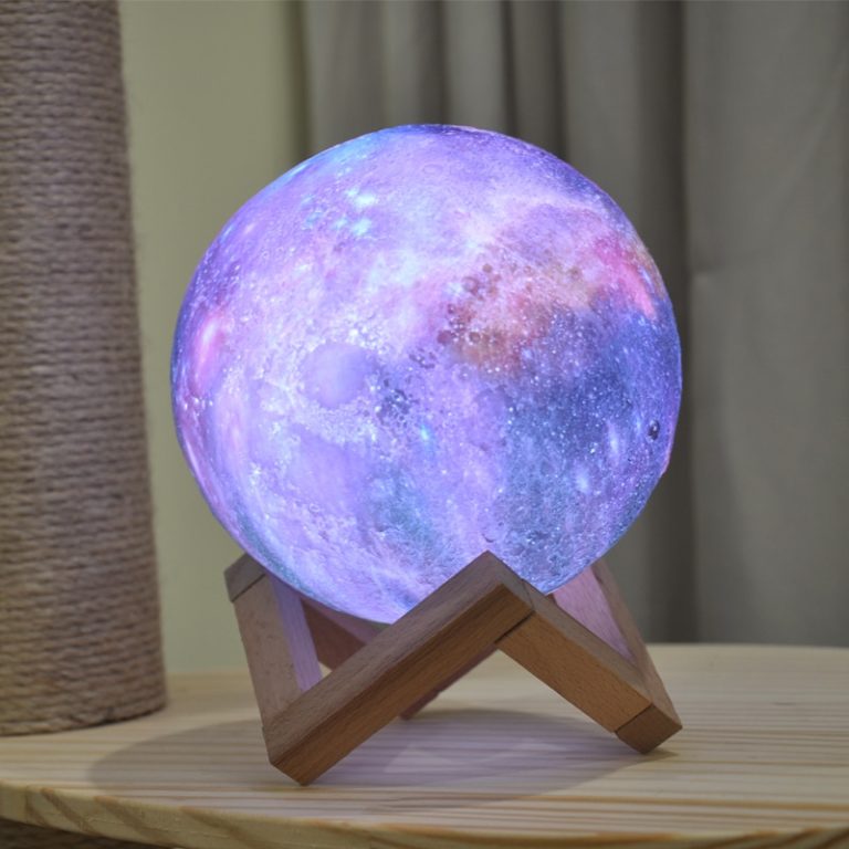 Planet Shaped Night Light - Made Minimal